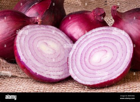 Cut Red Onion Stock Photo Alamy