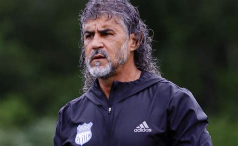 El Once Sin Nueve Que Probó Leonel Álvarez En Emelec Pensando En La