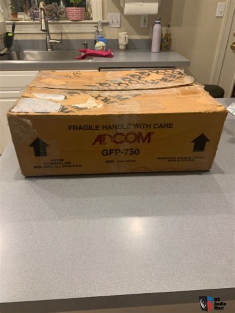 Adcom Gfp 750