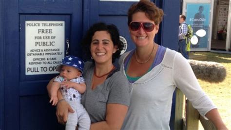 The Women In Same Sex Relationships Who Turn To Ivf Bbc News