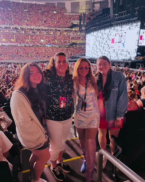 Kerry Weismann Sansone