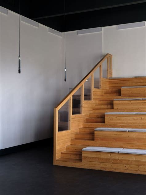 Рекреации школы №57 в Москве Интерьер Дизайн учебных помещений Дизайн тренажерного зала