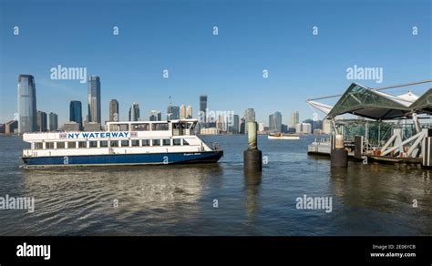 New York Usa December 2020 Ny Waterways Passenger Ferry Approaching