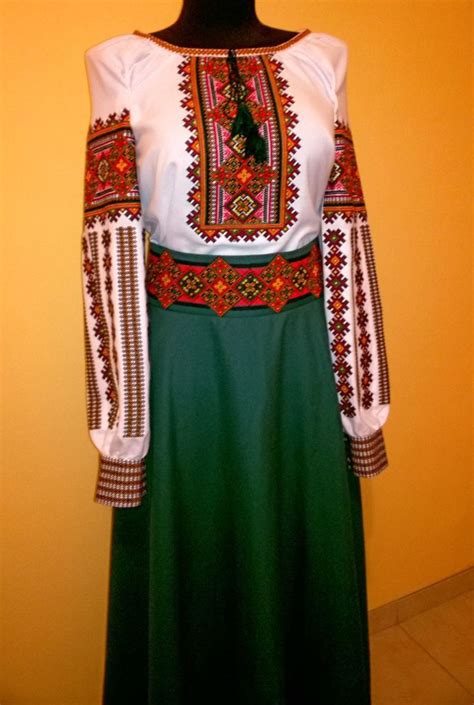 Вишиваний жіночий костюм вишита блузка вишита спідниця Арт 01966