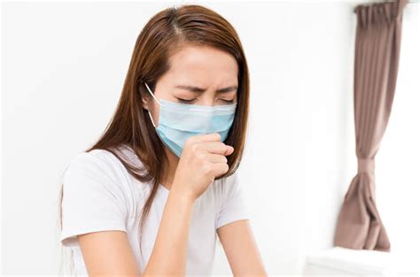 Waspada Gejala Pneumonia Penyakit Paru Berbahaya