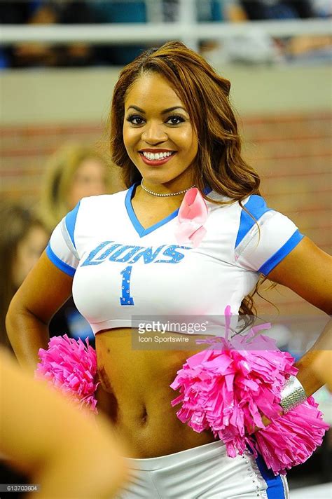 Detroit Lions Cheerleaders During The Game On Sunday Afternoon Ford
