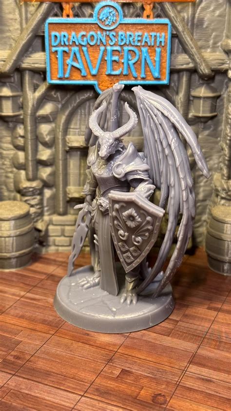 Winged Dragonborn Paladin Miniature 28mm Scale Hero For Dandd