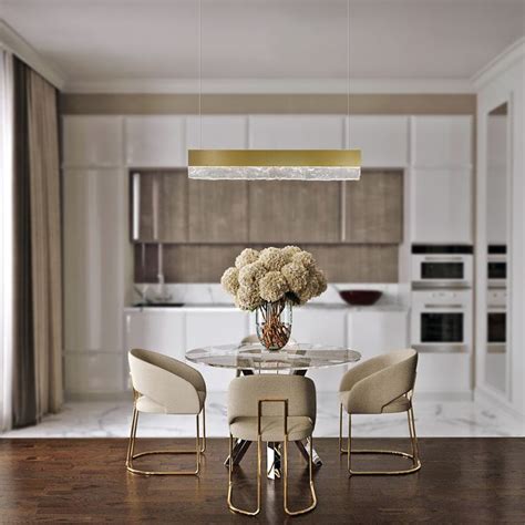 Инновационный потолочный дизайн для автосалонов 🚘 в 2025 г Дизайн Потолки Современный