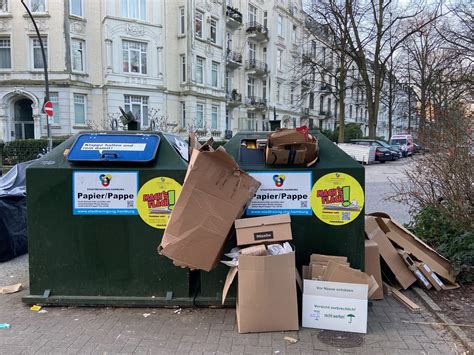 Karton Falsch Entsorgt Der Papiermüll Pranger In Eppendorf Mopo
