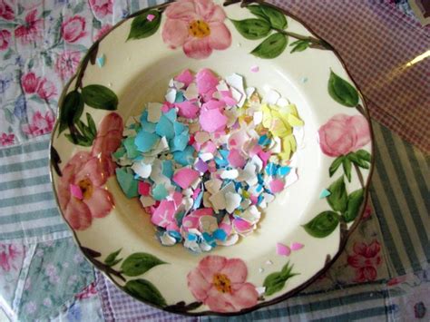 Egg Shell Mosaic Crafty Craft Egg Shells Shell Mosaic Shells