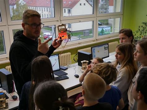 Acebott Leading Brand For Stem Kits Esp32 Kits And Robot Kits