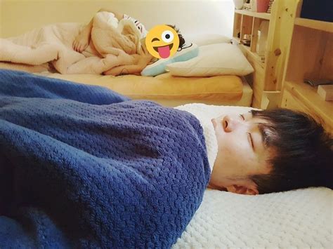Ghim Của T1 Faker Trên T1 Faker 𝙎𝙡𝙚𝙚𝙥𝙞𝙣𝙜 Wattpad