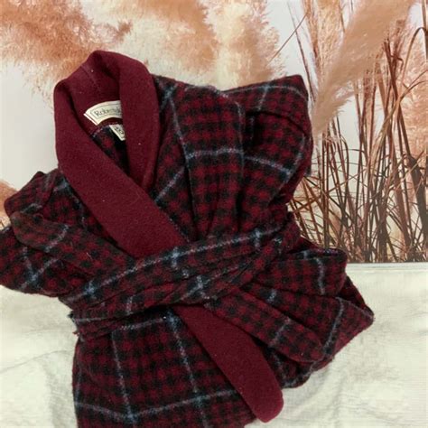 Vintage Robemaker Unisex Wool Robe Black Red S