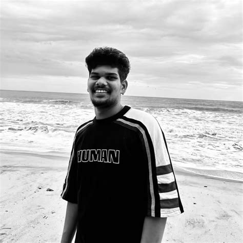 अभिजीत☮ abhijith 7 threads say more