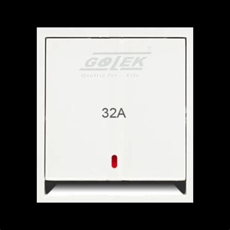 GOLEK Modular 32A DP Switches With Indicator Flate 2M At 120 Piece In Rajkot