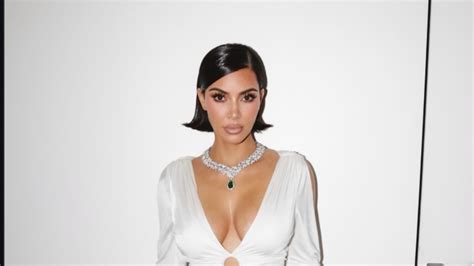 A Vintage Hairstyle And A Satin Dress Kim Kardashians Look Is A Sensation