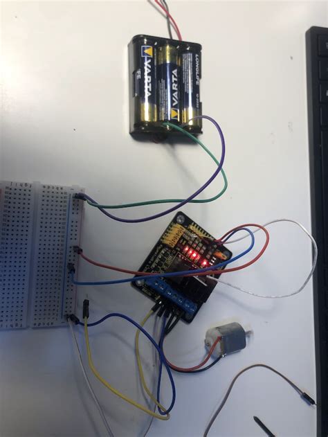 l298n motor driver only takes in1 and in2 for inputs motors