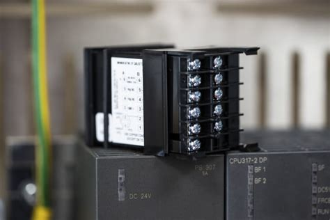 RS PRO RS PRO Panel Mount PID Temperature Controller X Mm Output Relay SSR