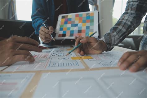 Premium Photo Website Designer Creative Planning Application Development Draft Sketch Drawing