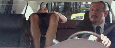 Naked Mila Kunis In Friends With Benefits