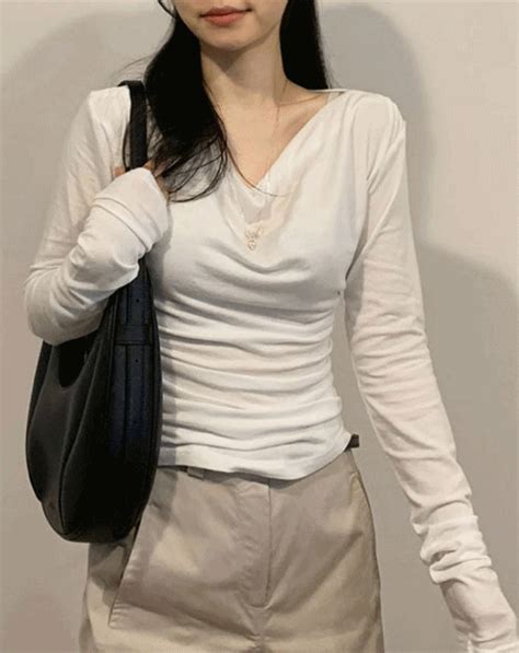 착용감 핏 최고봄 신상텐셀 셔링 여리핏 긴팔 티셔츠2color 에이블리