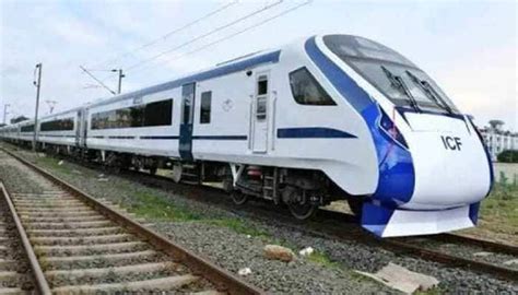 Vande Bharat Express Willrun On Mumbai To Solapur Route Maharashtra Deputy Cm Devendra Fadnavis