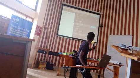 Nodebots Johnny Five With Intel Xdk Iot Edition By Ngesa Marvin