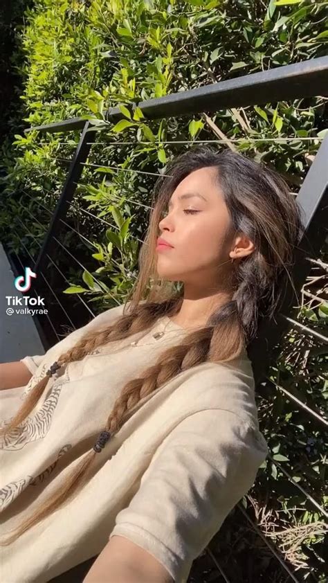 11 Valkyrae Ideas Celebrities Female Celebrities Celebs