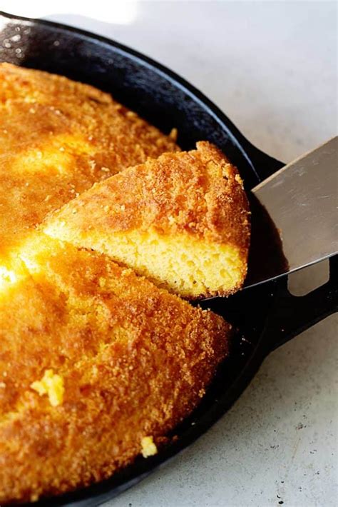 Real Deal Southern Cornbread Recipe