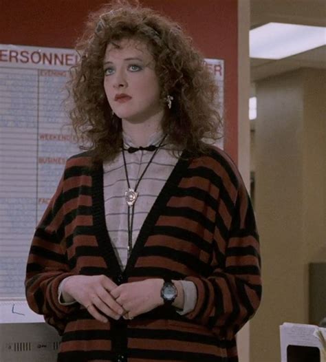 Joan Cusack in Broadcast News (1987) | Pretty people, 80s girl, 80s fashion