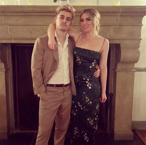 Riding On The Wind And I Wont Give Up On Tumblr Man Qt Is So Gorgeous