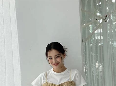 230522 Nancy Instagram Update Kpopping