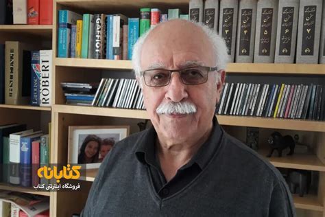 داریوش آشوری علیرغم بیماری و ضعف شدید باز هم برای ایران نوشت خبرآنلاین