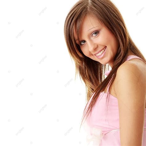 Gadis Cantik Berambut Cokelat Dengan Gaun Pink Manis Berpose Pink Foto Latar Belakang Dan Gambar
