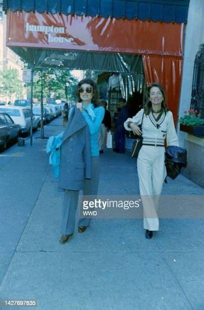 Pin By Lady On Jackie Onassis Jackie Kennedy Style Jackie Onassis