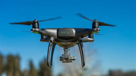 How Can Security Robots Boost The Physical Security Market Certrec