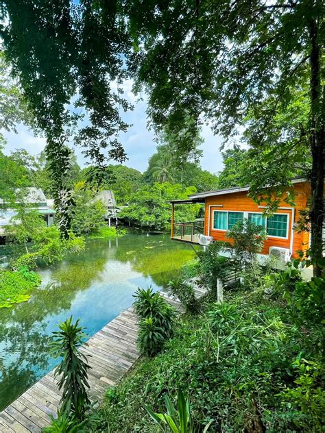 ที่พักสระบุรี ติดน้ำตก คนบะ 262 บาท ‼️ แกลเลอรีที่โพสต์โดย หาที่พัก รีวิว Lemon8