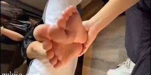 Chinese Girl Foot Licking Porn Videos