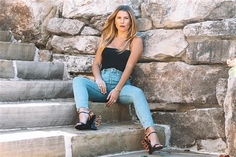 Ashley Vans Instagram Twitter And Facebook On Idcrawl