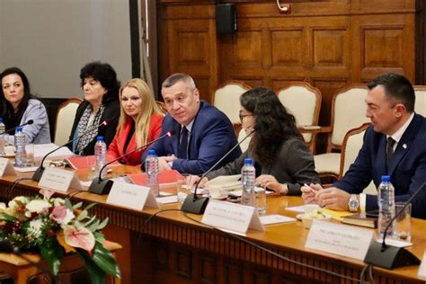 Общинска организация на инвалидите Сливен Георги Тахов България е водеща страна в износа на