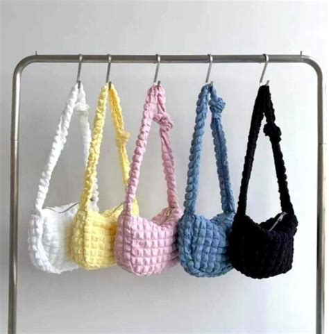 에코백 새제품 구름백 폼폼 와플백 크로스백 숄더백 여 헬로마켓