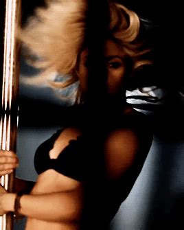 Shakira Pole Dance Shakira Pole Dancing S Find And Share On Giphy