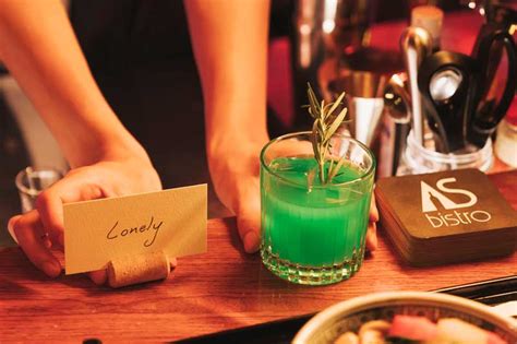 狂野台劇《妮波自由式》與12家潮流酒吧合作 首創為戲量身打造8款創意「妮波特調