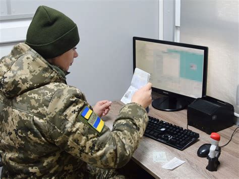 У ДПСУ розповіли скільком людям щодня відмовляють у виїзді за кордон