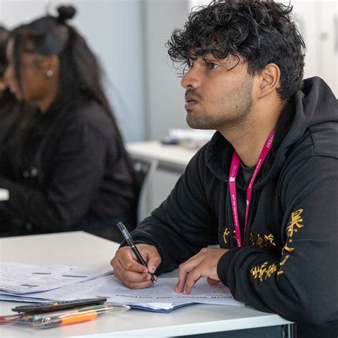 Btec Level 1 Introductory Diploma In Business B1dbaf Richmond Upon