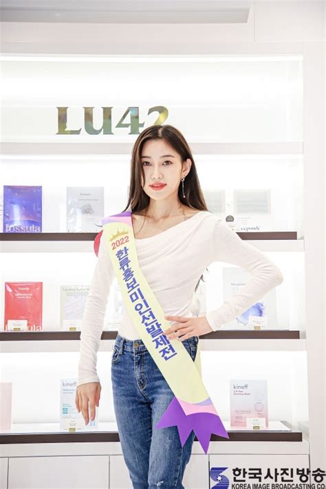 [포토]한빛단 2022 관광한류 홍보 및 K 뷰티 포토세션 명동에서 개최 한국사진방송 대한민국예술