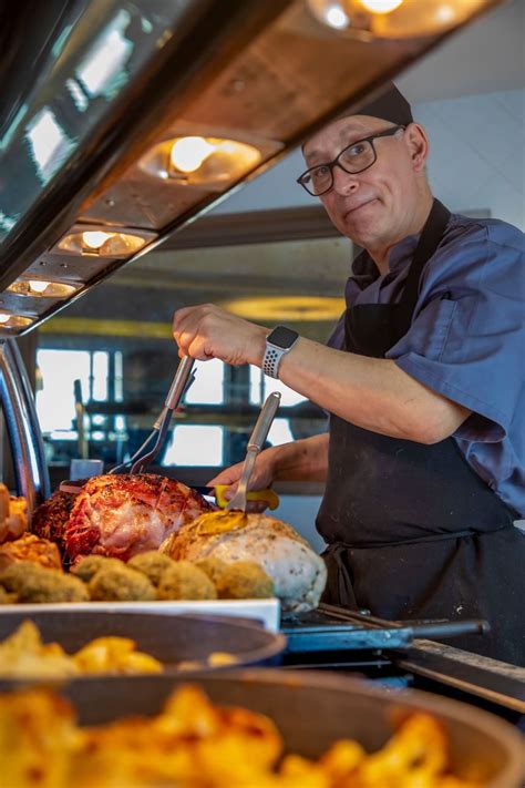 Sunday Carvery Roast Artisan The View Hotel