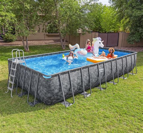 კარკასული აუზები