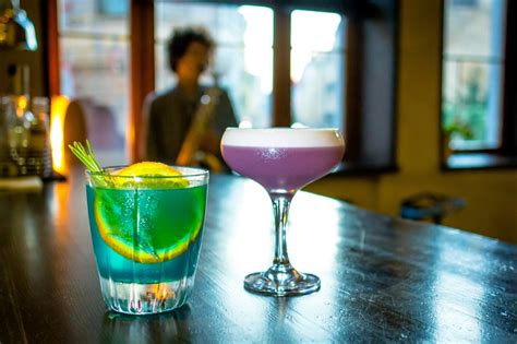 무료 이미지 유리 바 녹색 색깔 음주 푸른 알코올 칵테일 주류 증류수 3617x2411 142346