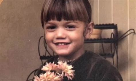 She Is A Superstar Who Has Won Grammys Acted In A Movie With Leonardo Dicaprio Starred On A Tv